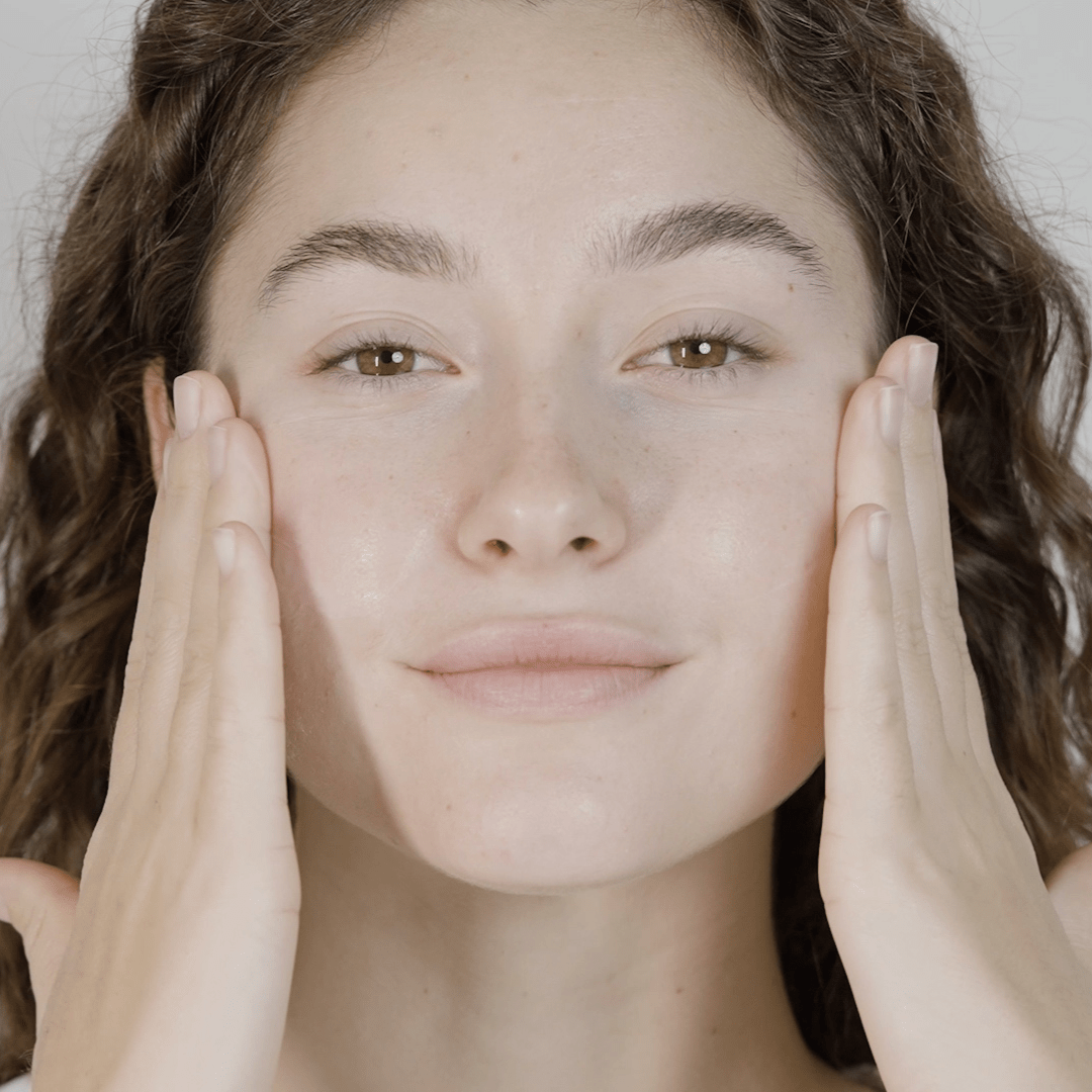 Zone T du visage : solutions ciblées pour ce défi cutané – SOSKIN